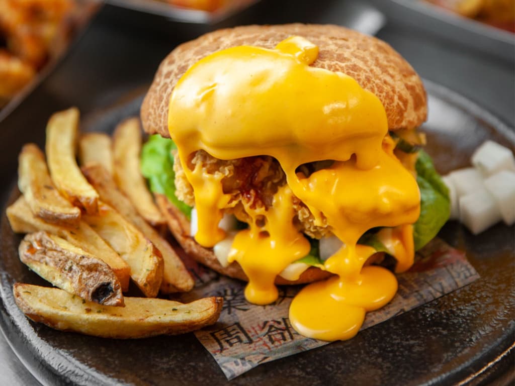 Food & Drinks - Miss Miu